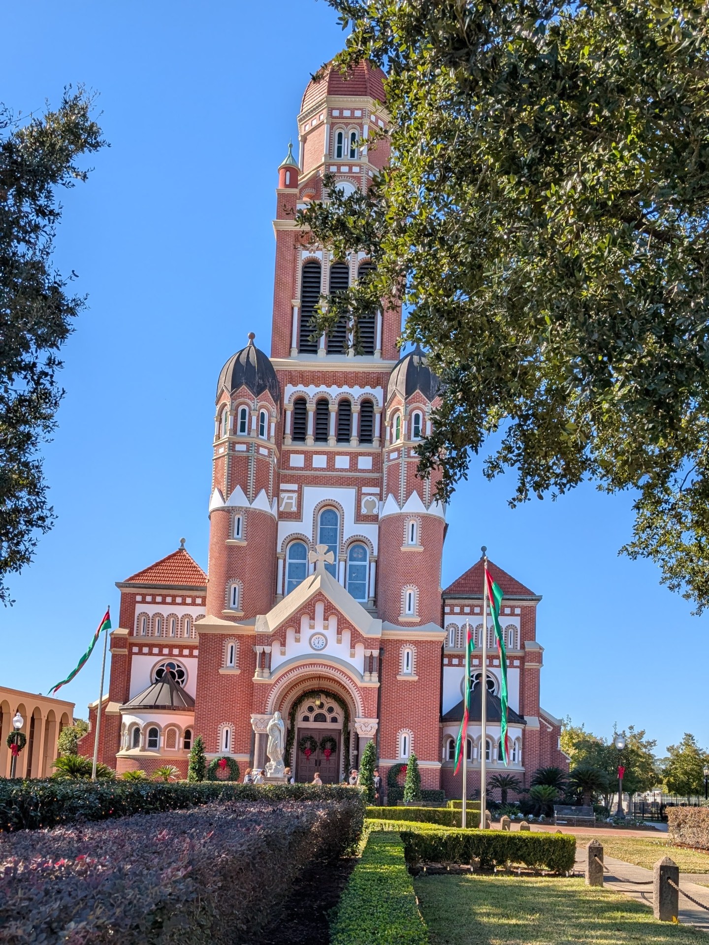 Welcome to Louisiana…Please Don’t Feed the Alligators! – Karen in the Gap